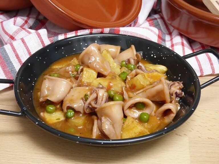 Calamares en salsa, receta fácil - Mis Cosillas de Cocina