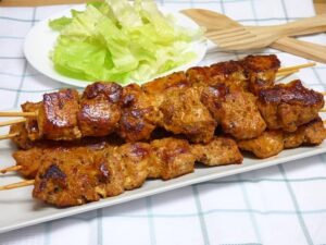 Pinchos de cerdo adobados - Mis Cosillas de Cocina